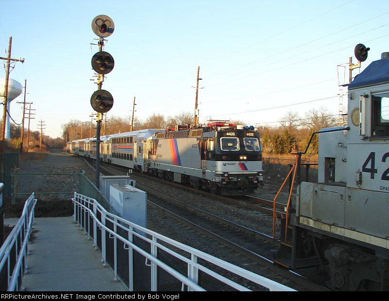 NJT 4428